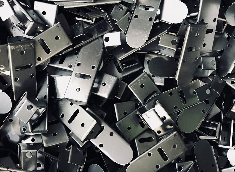 Cold Forming Lubricants | Punching & Forming Oil from BECHEM