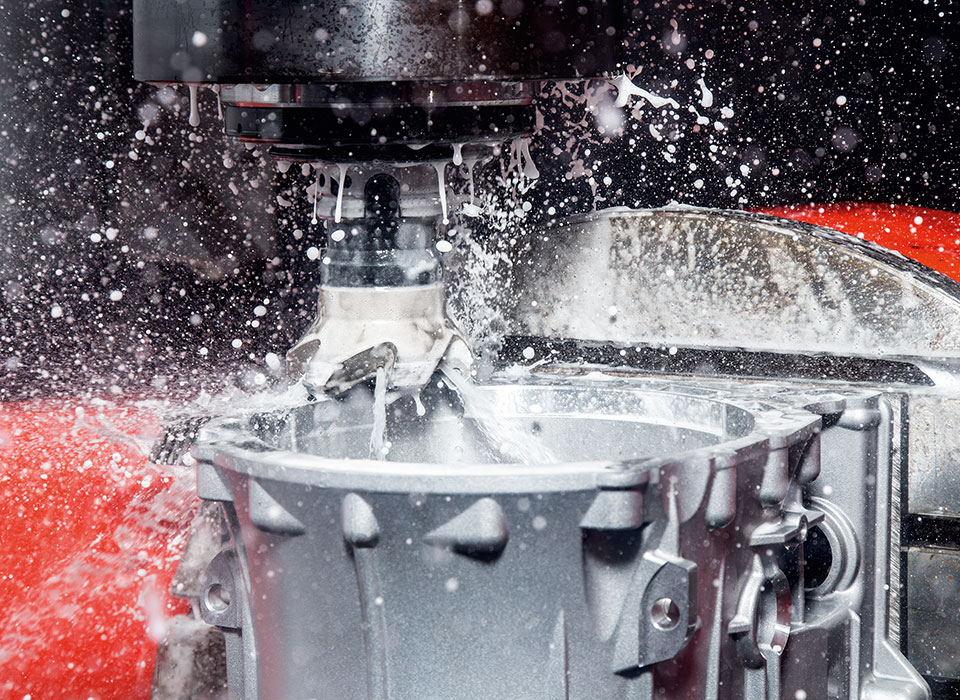 Cutting Fluid | BECHEM’s Avantin Metal Cutting Fluids